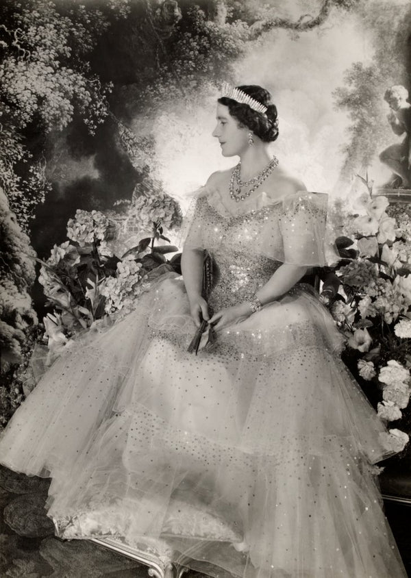 Queen Elizabeth holding a fan posters & prints by Cecil Beaton